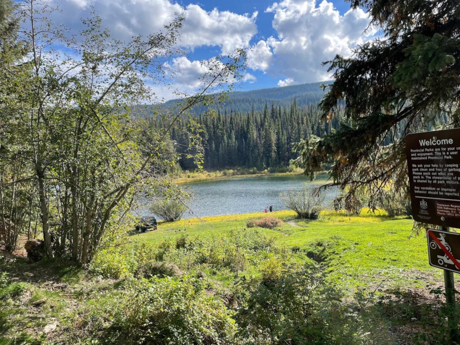 Blue Earth Lake Park | Hiking Trails Thompson Okanagan